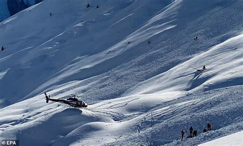 Avalanches In The Austrian Alps Kill Nine In 24 Hours Daily Mail Online