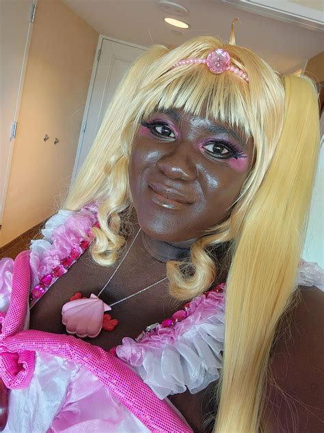 Pichi Pichi Voice Live Start 🎤🧜🏿‍♀️🎵 Debuting My Lucia Nanami Cosplay