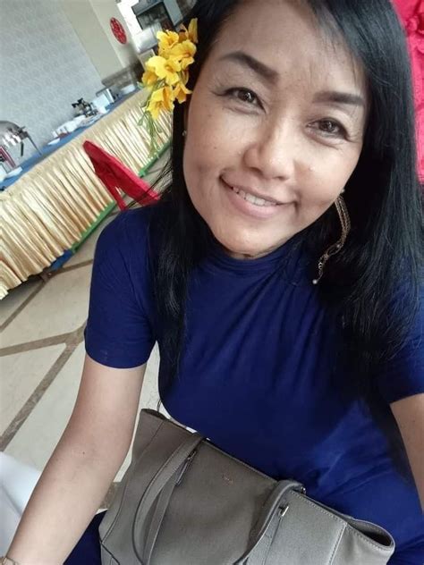 အမျိုးသားရေးလှုပ်ရှားသူ၊ မဘသအဖွဲ့၀င် ဒေါ်လီလီနိုင်ကျော် သေနတ်ဖြင့်ပစ်ခတ