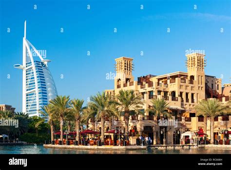 Dubai Luxus Opulentes Hotel Resort Fotos Und Bildmaterial In Hoher