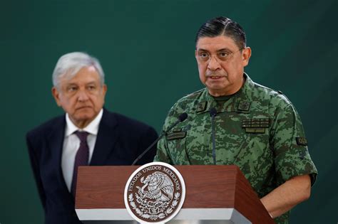 Amlo Encabezó 109 Aniversario Del Ejército “nunca Han Pertenecido A La