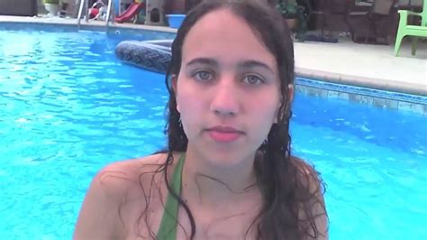 Chilly And Logan Underwater Youtube