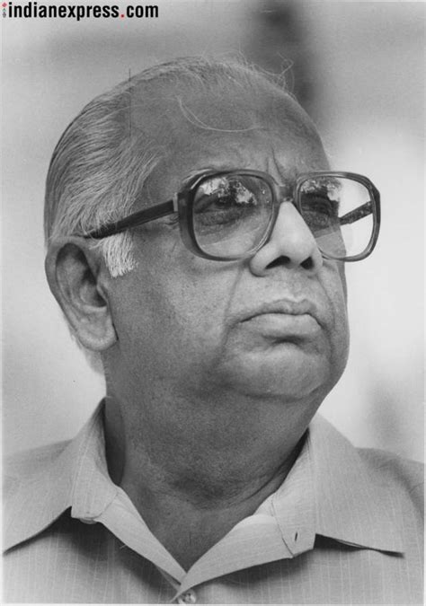 Somnath Chatterjee Dead Rare And Unseen Photos From His Political