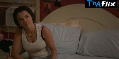 Renee Rapp Underwear Scene In The Sex Lives Of College Girls