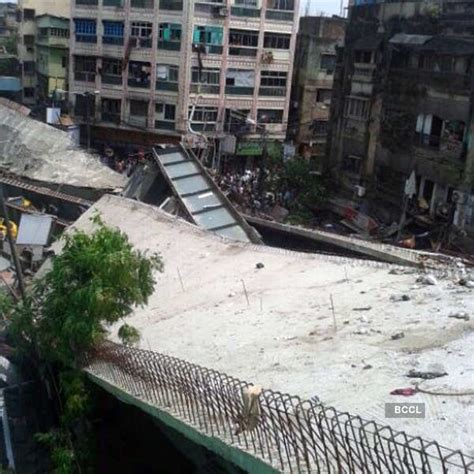 Many Feared Trapped As Kolkata Flyover Collapses Photogallery Etimes