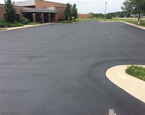 Commercial Asphalt Sealcoating Services In Northwest Indiana