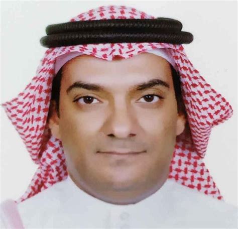 من شويكة القطيف نظير عطائه وتميزه تعليم القطيف يكرم محمد آل ناجي تصدر عن صحيفة الخط