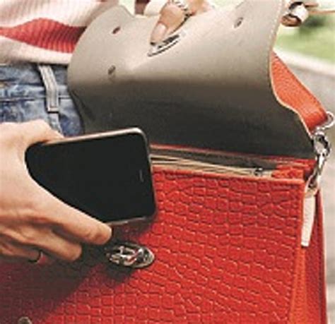 How To Protect Against Credit And Debit Card Hacking NFC Fraud