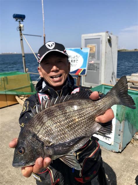 釣研FG 北九州支部東九州支部熊本支部3支部合同懇親チヌ釣り大会 FG広場