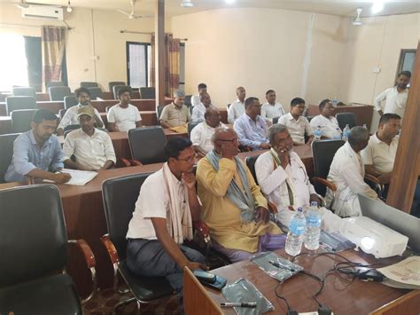 गरिब परिवार पहिचान तथा परिचयपत्र वितरण कार्यक्रम अन्तर्गत गुनासको सुनुवाई सम्बन्धि अन्तक्रिया