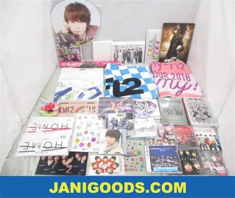 【やや傷や汚れあり】kis My Ft2 グッズセット Tシャツスポーツタオルスクリ〜マ〜ズ チェリーマウンテン 等 Live Tour