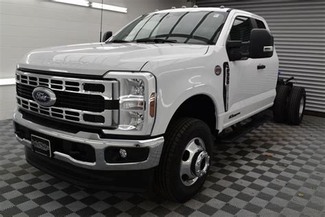 New 2024 Ford Chassis Cab F 350® Xl Super Cab In Lawrence 24t5651