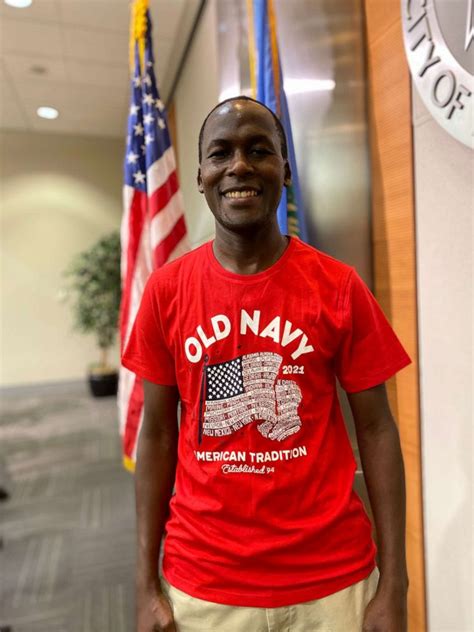 Old Navy Is Giving New Us Citizens 2021 Flag Tees For July 4 Good