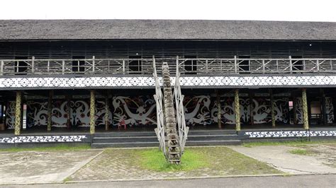 Contoh Rumah Betang Suku Dayak Nilai Rumah Betang Bagi Masyarakat