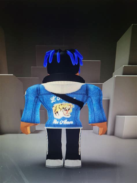 I Spent 6 Hours On Roblox To Create All The Popular Outfits He Wore R