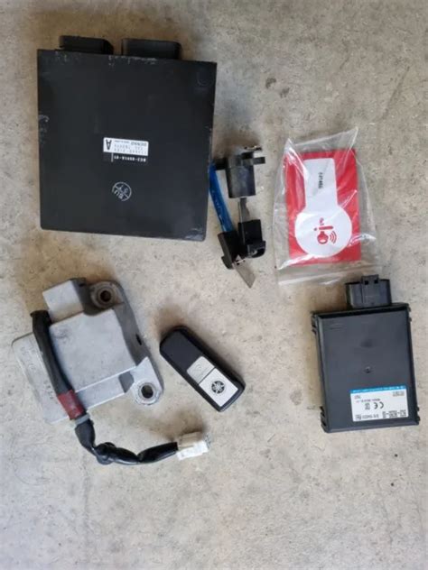 SERRURE NEIMAN CDI ECU YAMAHA TMAX 530 DX Ou SX Keyless Smartkey
