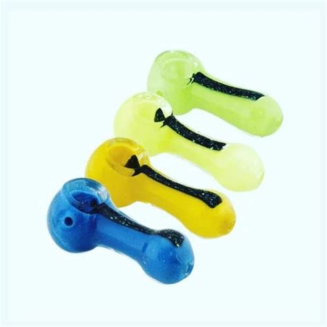 Glass Smoking Pipes Size 3 Inch At Rs 110piece In Itimadpur Id
