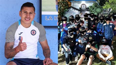 Cata Domínguez jugador del Cruz Azul se disculpó por organizar fiesta con temática narco a