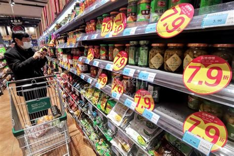 江苏连云港：“双十一”线下实体店优惠力度大 人民图片网