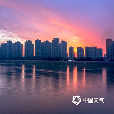 四川乐山日出映朝霞 浪漫唯美 图片 中国天气网
