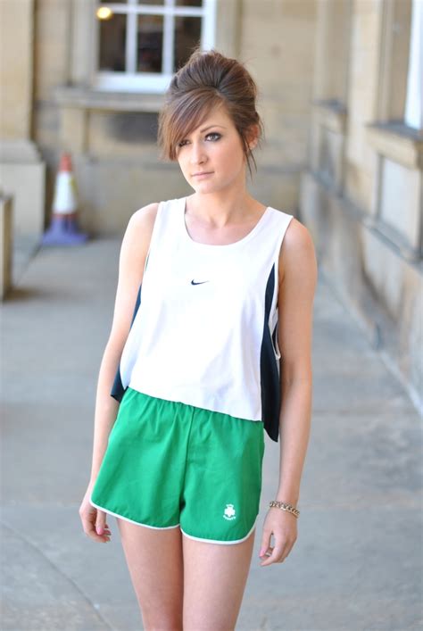 Nike Crop Top Gym Shorts Womens Nike Crop Top Cute Cheer Pictures