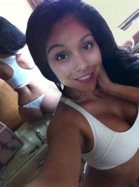 Foto De Profesora Sexy Morena Egresada De La Unmsm