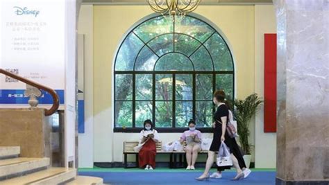 书香之约回归上海之夏！2023上海书展倒计时一周，850场活动划重点 媒体关注 新闻中心 中国出版集团有限公司