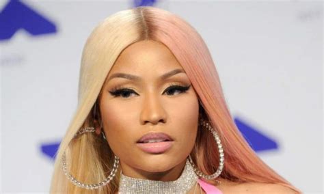 Nicki Minaj Height Weight Body Measurements Bra Size Shoe Size
