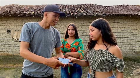 FILHA do PATRÃO HUMILHA sua FUNCIONÁRIA veja oq ACONTECEU YouTube