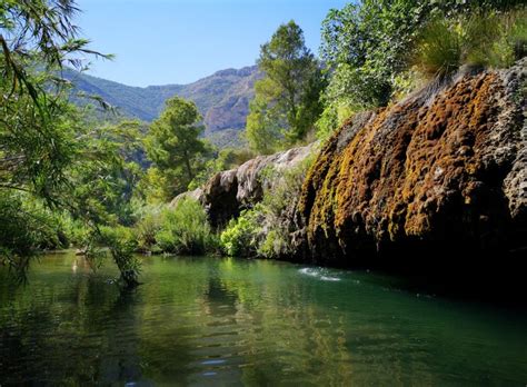 Las Toscas De Sot De Chera La Hermosa Cascada Del Parque Natural De Chera Sot De Chera