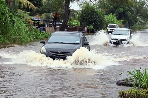 Over 1 000 Sgor Flood Victims Evacuated The Star
