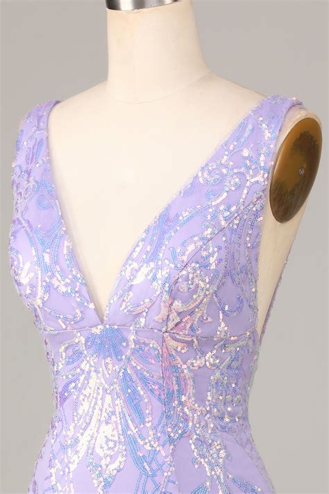 Zapakasa Women Sparkly Lilac Sequins Beaded V Neck Tight Short