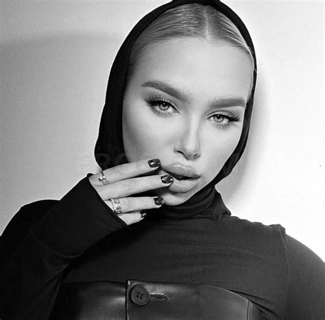 Sophia Model 6465160884 Located In New York New York City