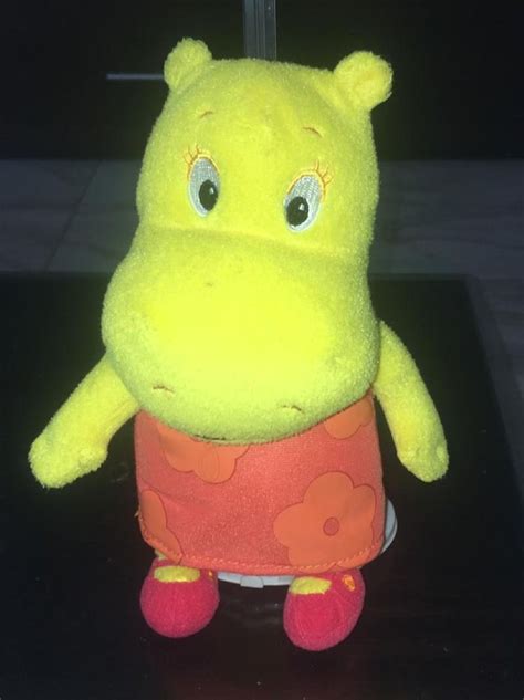 Pelúcia Backyardigans Pelúcia Usado 48169243 Enjoei