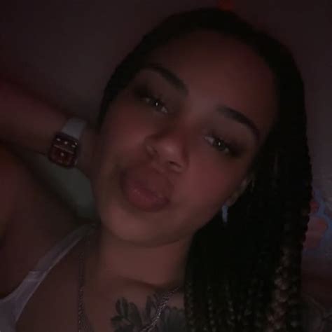Liya Bia Liyalyonna • Threads Say More