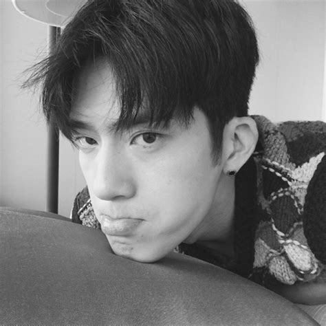 Dreamgrip教你自拍之男生自拍干货 搜狐大视野 搜狐新闻