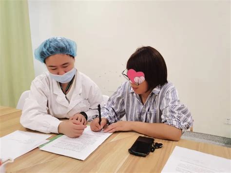 39岁选择PRL晶体植入1700度告别框架眼镜 知乎