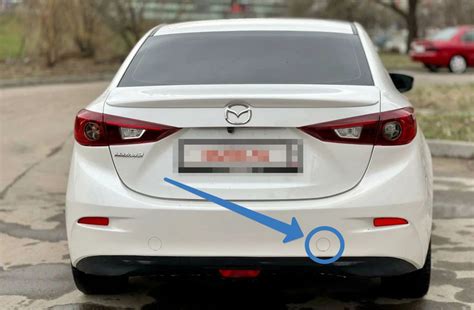 Правая заглушка заднего бампера Mazda 3 BM седан (2013-2018) - купить с ...