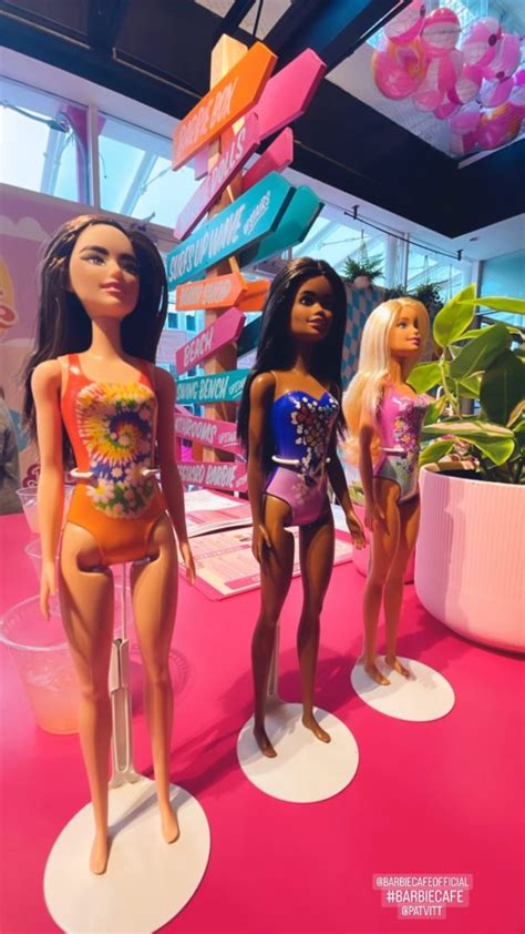 A ‘malibu Barbie Cafe Is Opening In Chicago And New York This Week