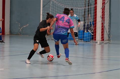 Calcio A 5 Femminile La T T Royal Lamezia Cade Contro Fiano Il