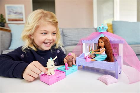 Barbie Club Chelsea Doll Bedroom Playset With Working Trundle Bed