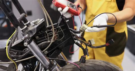 does battery affect motorcycle performance explained