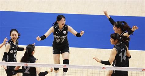 통한의 1세트한국 여자배구 Vnl 2년 연속 무승점 12전 전패