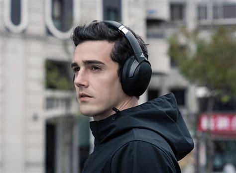 Asus Rog Strix Go Bt