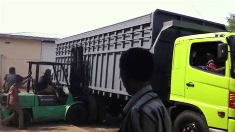 Modifikasi Truk Hino Lohan Padang Info Terpopuler