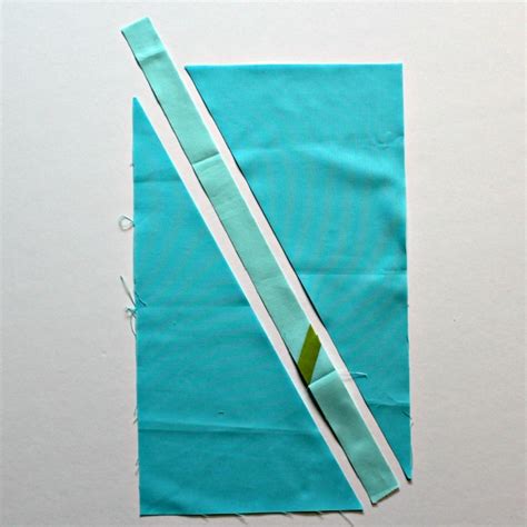 A Quilter S Table X Marks The Improv Block Tutorial