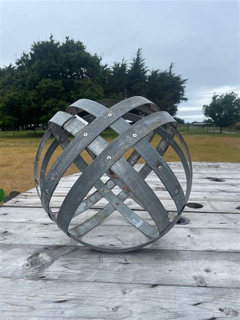 Small Double Banded Sphere Pure By The Barrelman