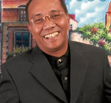 Bjmp Ex Tv Host Jay Sonza In Qc Jail After Arrest For Estafa Illegal