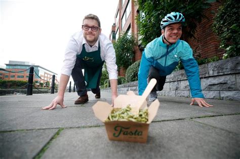 Dublin Restaurant Giving Away Free Pasta To Help Marathon Runners Carb