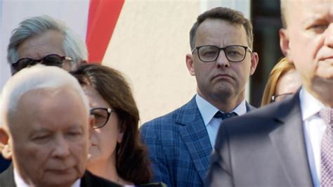Policja szuka Marcina Romanowskiego Ma zostać aresztowany